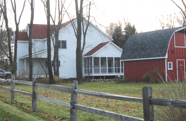 Farmhouse - Mega Homes - The Design Team